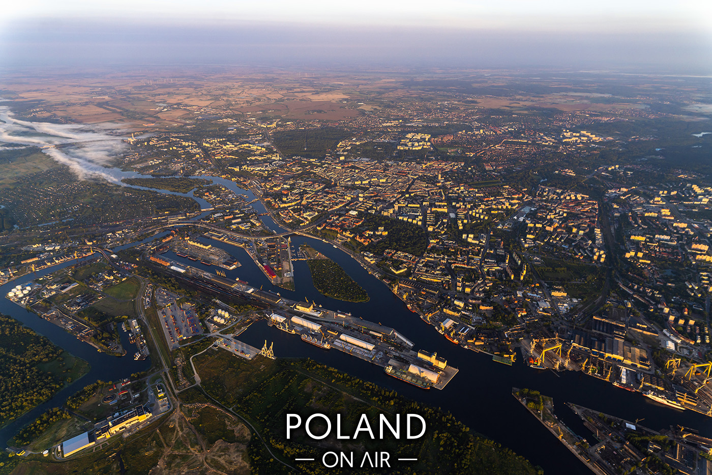 POLAND | Projects & Construction | Page 2 | SkyscraperCity Forum